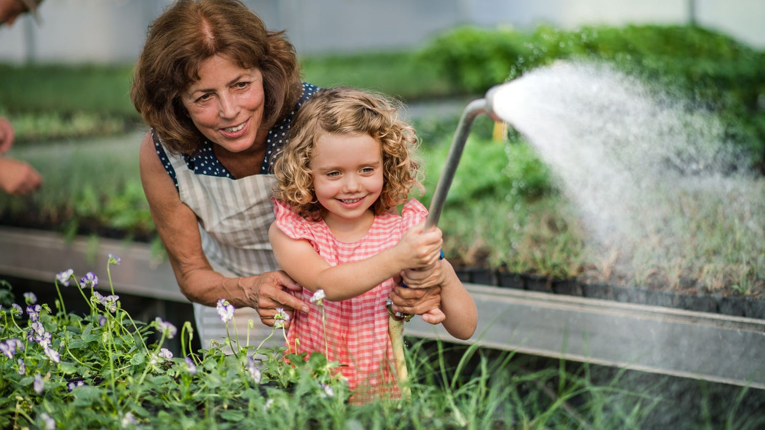 A Multi-Seat Stroller Encourages Community Engagement | KinderPod